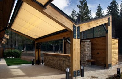 Studio APXE completes the house that produces electricity in Bulgaria ...