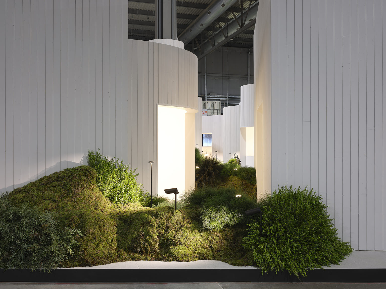 Flos reveals its latest lighting news at Euroluce 2023 in Milan ...