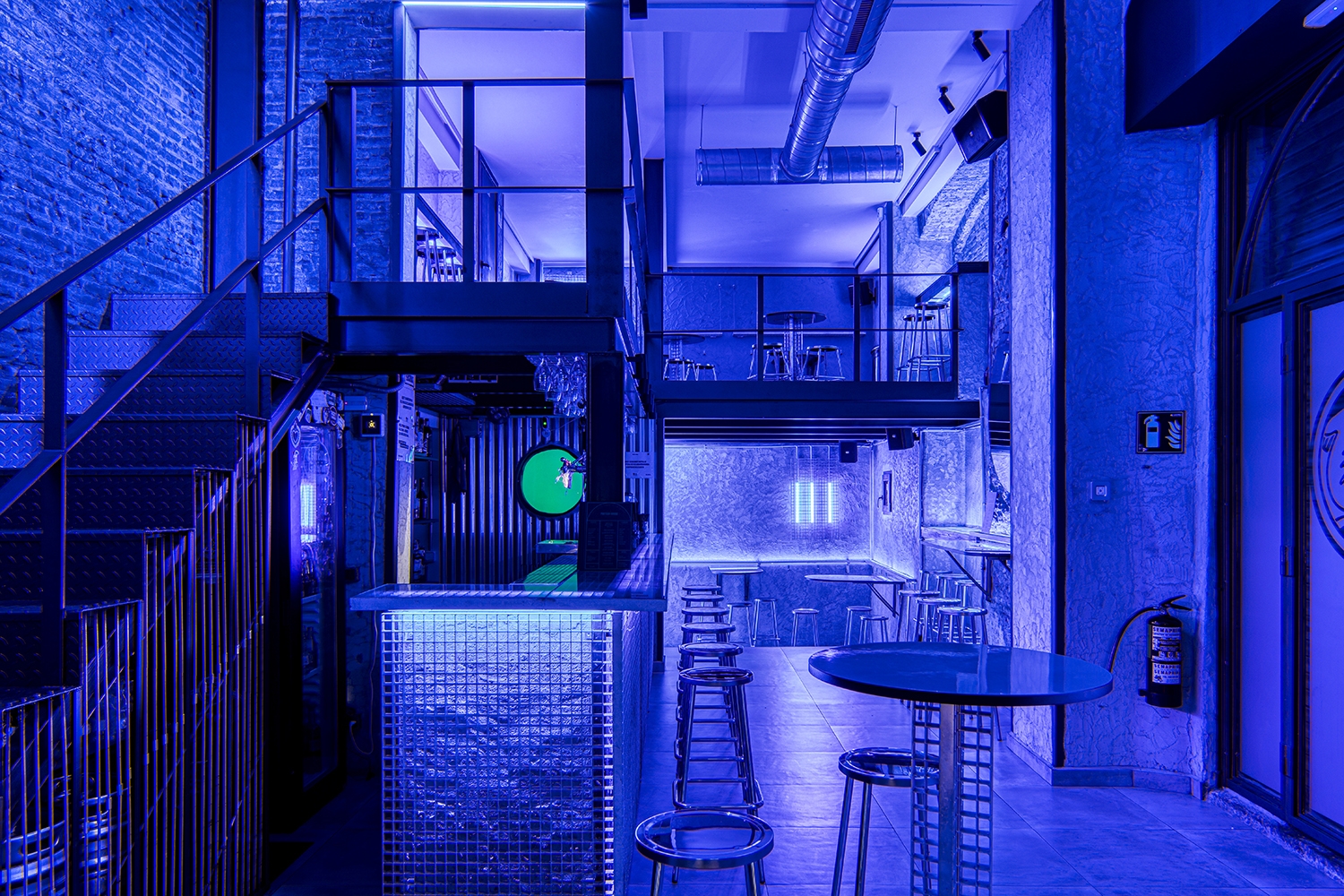 Pantera Mambo: When light becomes the queen of the cocktail bar ...