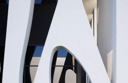 L'edificio industriale di Ferneto SA: Dove l'arte della panificazione ...