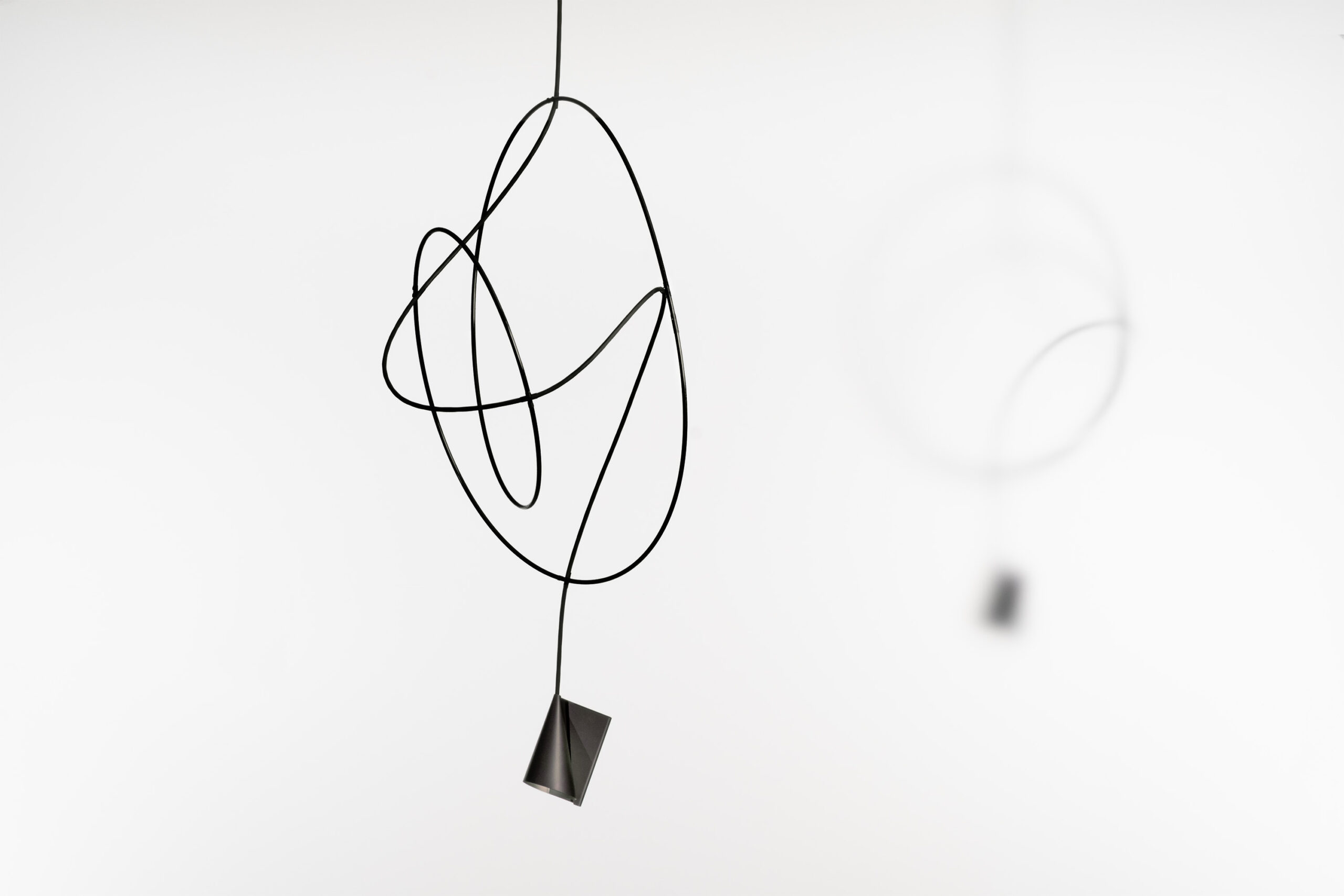 Signature lamp by Ingo Maurer: Light and freedom of expression, the ...