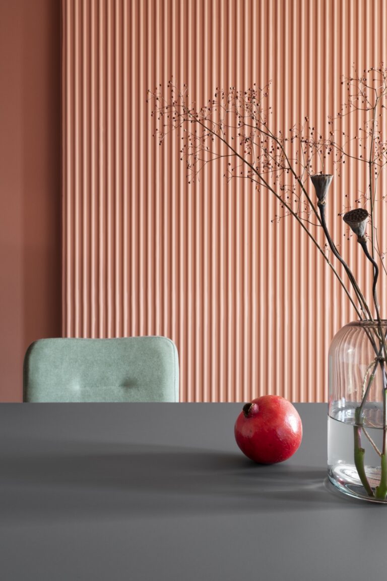 From office to oasis: the magic of colors in the art of interior design ...