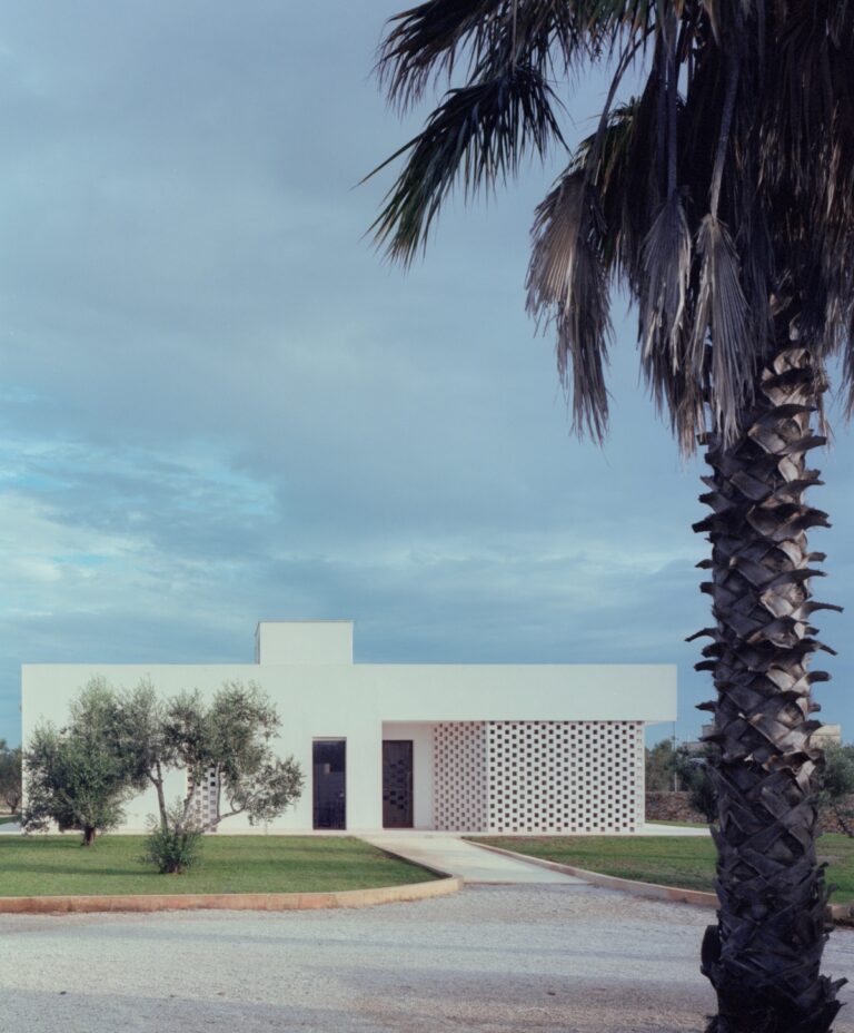 Casa Ulìa: The meeting between tradition and sustainable modernity in ...